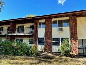 Hazelcrest Condominiums Apartments for Rent - Hazelwood, MO - 4 Rentals ...