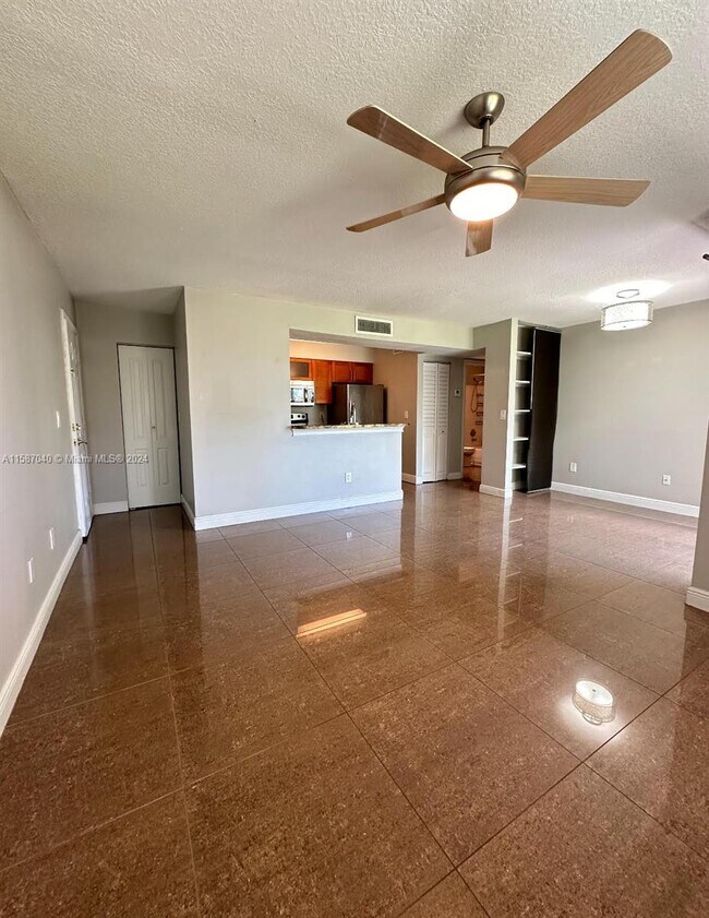 1239 SW 46th Ave Unit 911, Pompano Beach, FL 33069 - Condo for Rent in ...