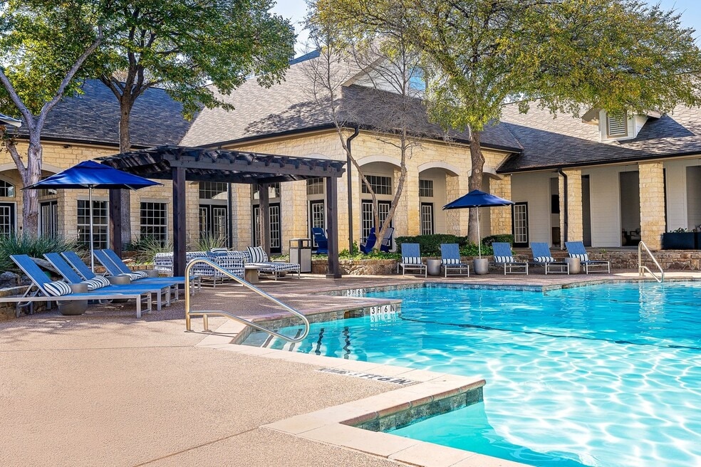 Loft Apartments for Rent in Frisco TX | Apartments.com