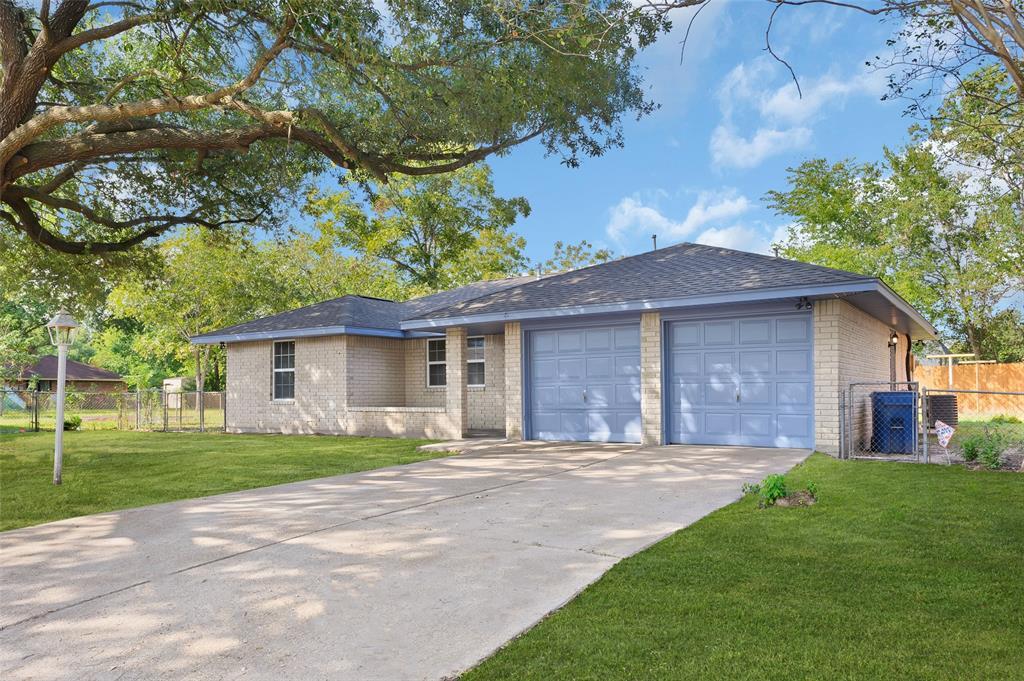 9211 Bedworth Ln, Houston, TX 77088 - House Rental in Houston, TX ...