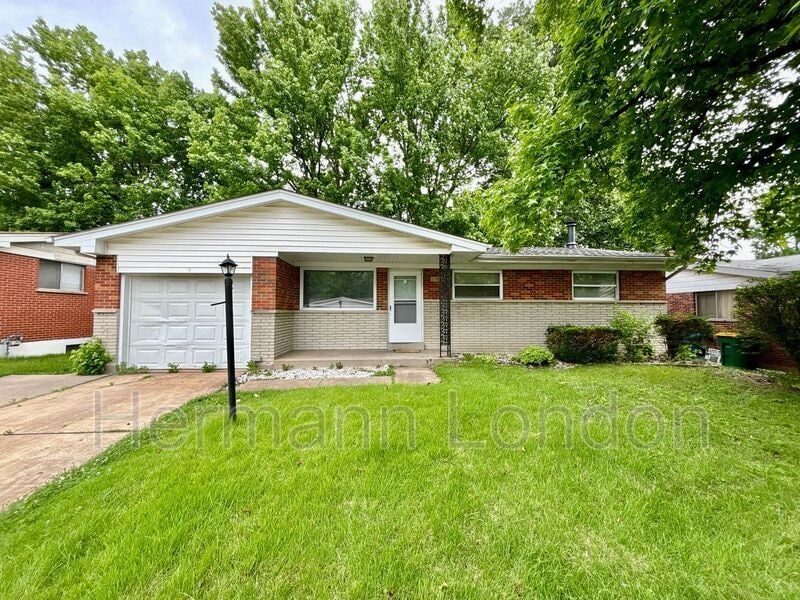 1505 Cove Ln, St. Louis, MO 63138 - House Rental in St. Louis, MO ...