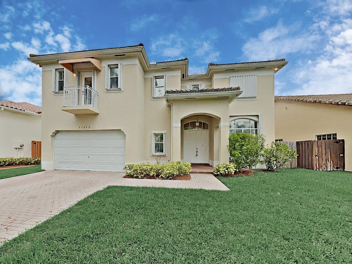 11513 SW 152nd Pl, Miami, FL 33196 | Apartments.com