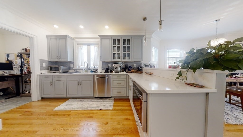 33 Union St Unit 2, Watertown, MA 02472 - Condo for Rent in Watertown ...