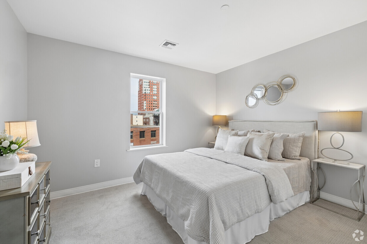Residences at Chestnut - 345 Chestnut St Manchester, NH 03101 ...