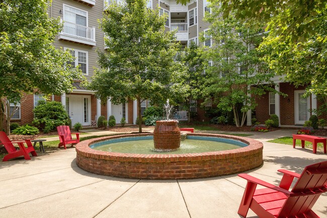 Lenox Village Apartments - 6900 Lenox Village Dr Nashville, TN ...
