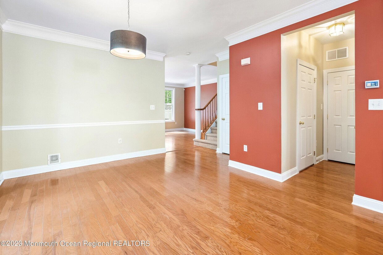 25 Indigo Dr, Old Bridge, NJ 08857 - Townhome Rentals in Old Bridge NJ ...