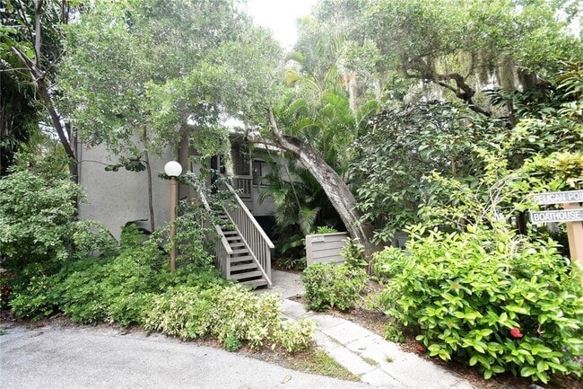 3225 Ramblewood Dr N, Sarasota, FL 34237 - Condo for Rent in Sarasota ...