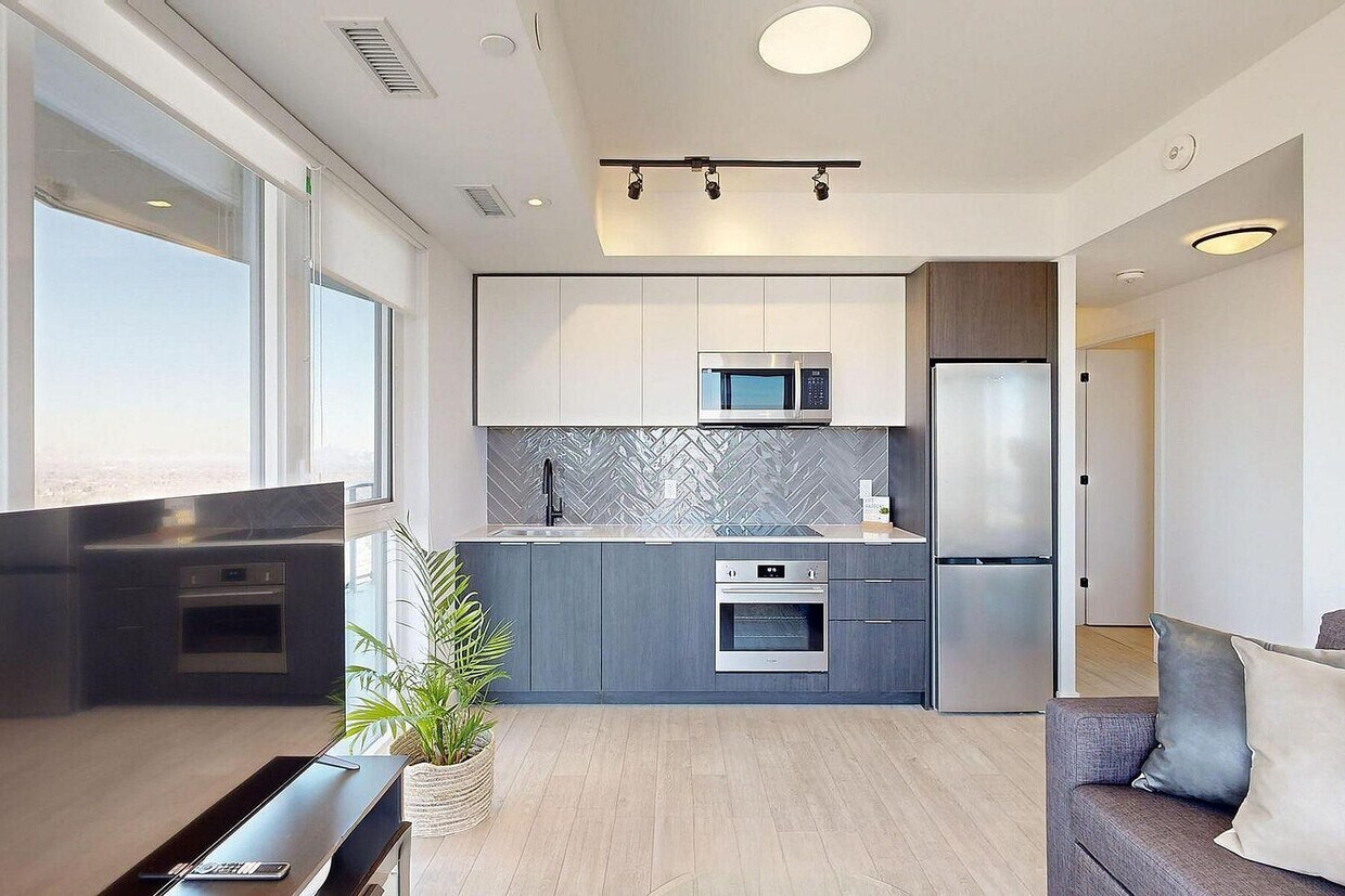 36 Zorra St, Toronto, ON M8Z 0G5 - Condo à Louer à Toronto, ON ...