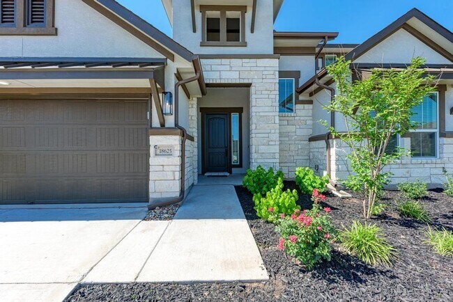 18625 James Power Ct, Austin, TX 78738 - House Rental in Austin, TX ...