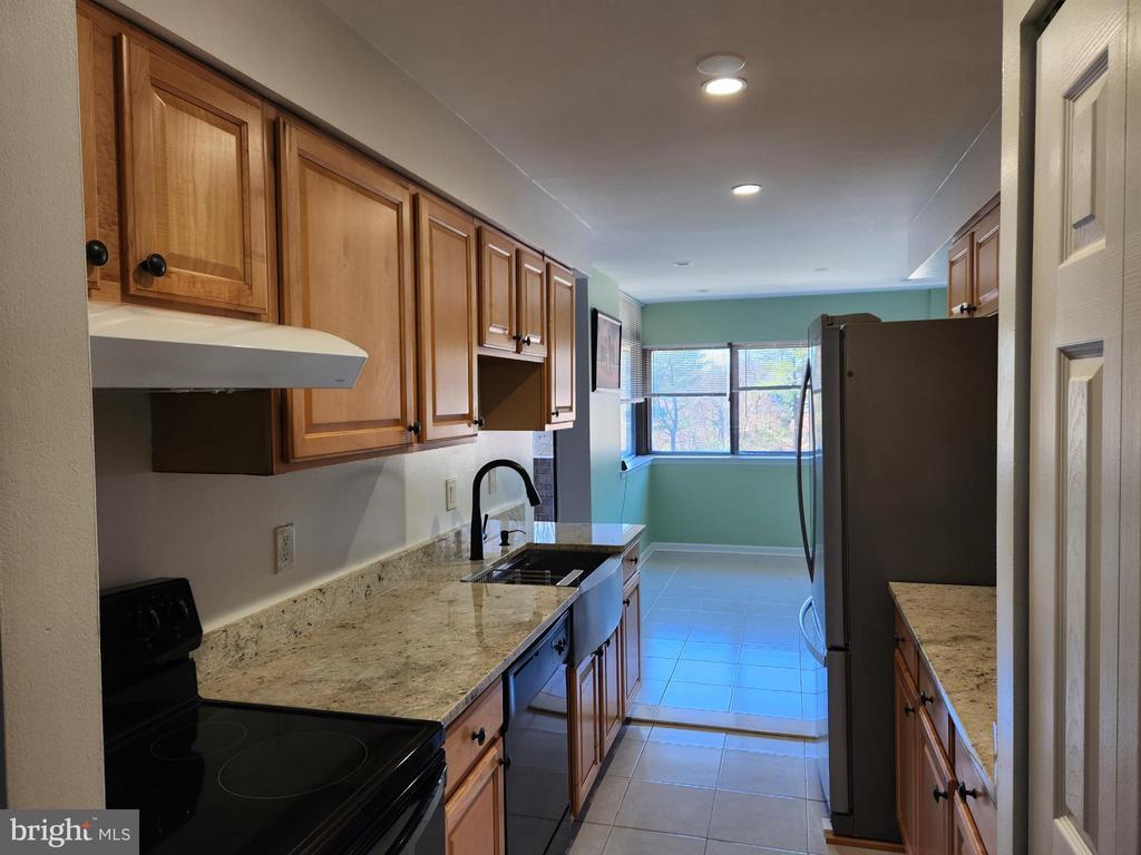 405 Christopher Ave Unit 41, Gaithersburg, MD 20879 - Room for Rent in ...