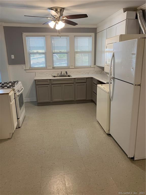 111 Spring St Unit 2, Naugatuck, CT 06770 - Room for Rent in Naugatuck ...