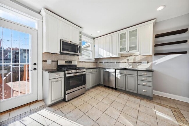 1419 Ives Pl SE, Washington, DC 20003 - Condo for Rent in Washington ...