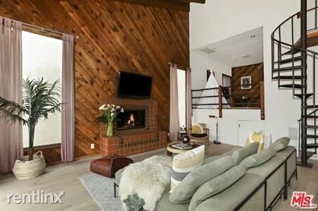 8577 Cole Crest Dr, Los Angeles, CA 90046 - House Rental in Los Angeles ...
