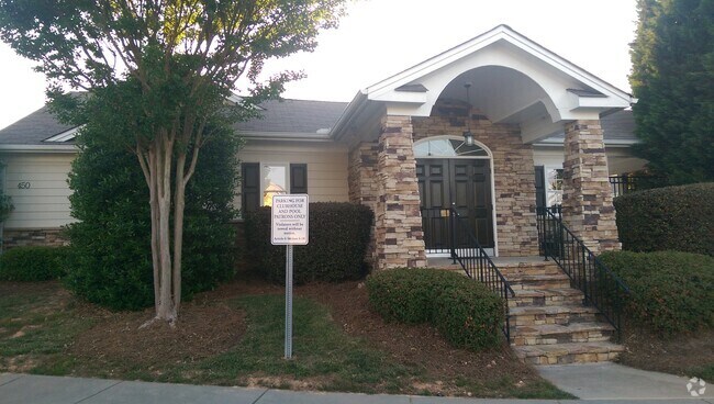 Fieldstone at Waterstone Apartments for Rent - Fort Mill, SC - 3 ...
