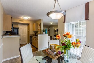 Arbors Harbor Town Rentals - Memphis, TN | Apartments.com