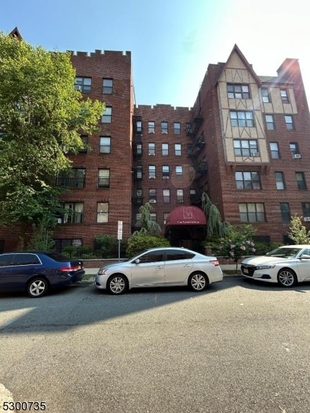 5 Pomona Ave Newark, NJ 07112 - Alquileres en Newark, NJ | Apartamentos.com