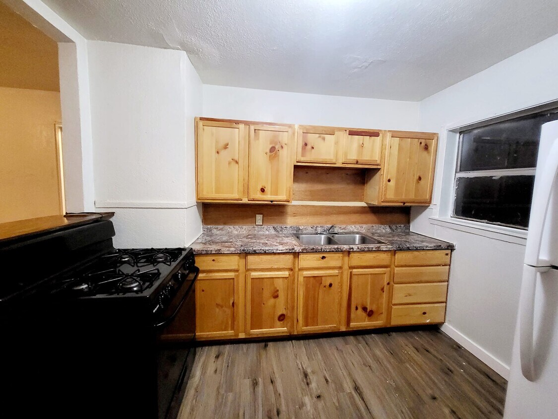 1500 Sycamore St Unit A, Big Spring, TX 79720 - 1500 Sycamore St Big ...