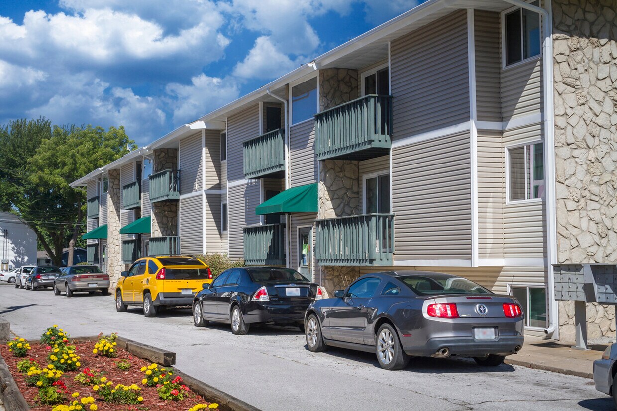 Stonewood Apartments - Apartments in Springfield, MO | Apartments.com