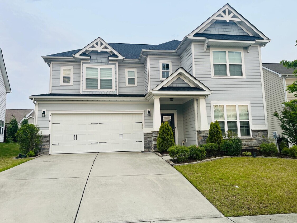 718 Cherry Tree Ln NW, Huntersville, NC 28078 - House Rental in ...