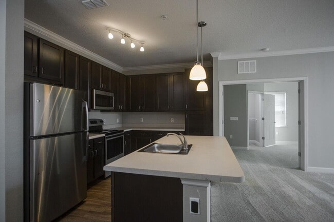 The Edge at Brandon - 902 Delaney Cir Brandon, FL - Apartments for Rent ...