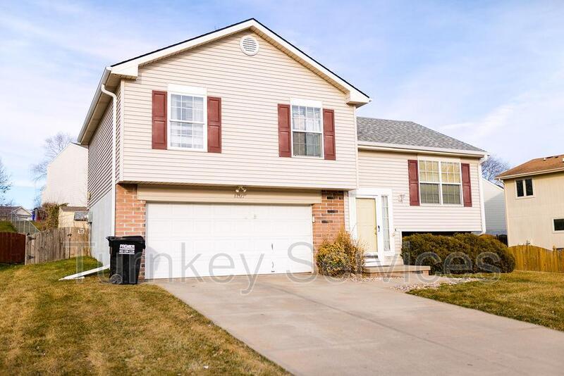 13517 S 32nd St, Bellevue, NE 68123 - House Rental in Bellevue, NE ...