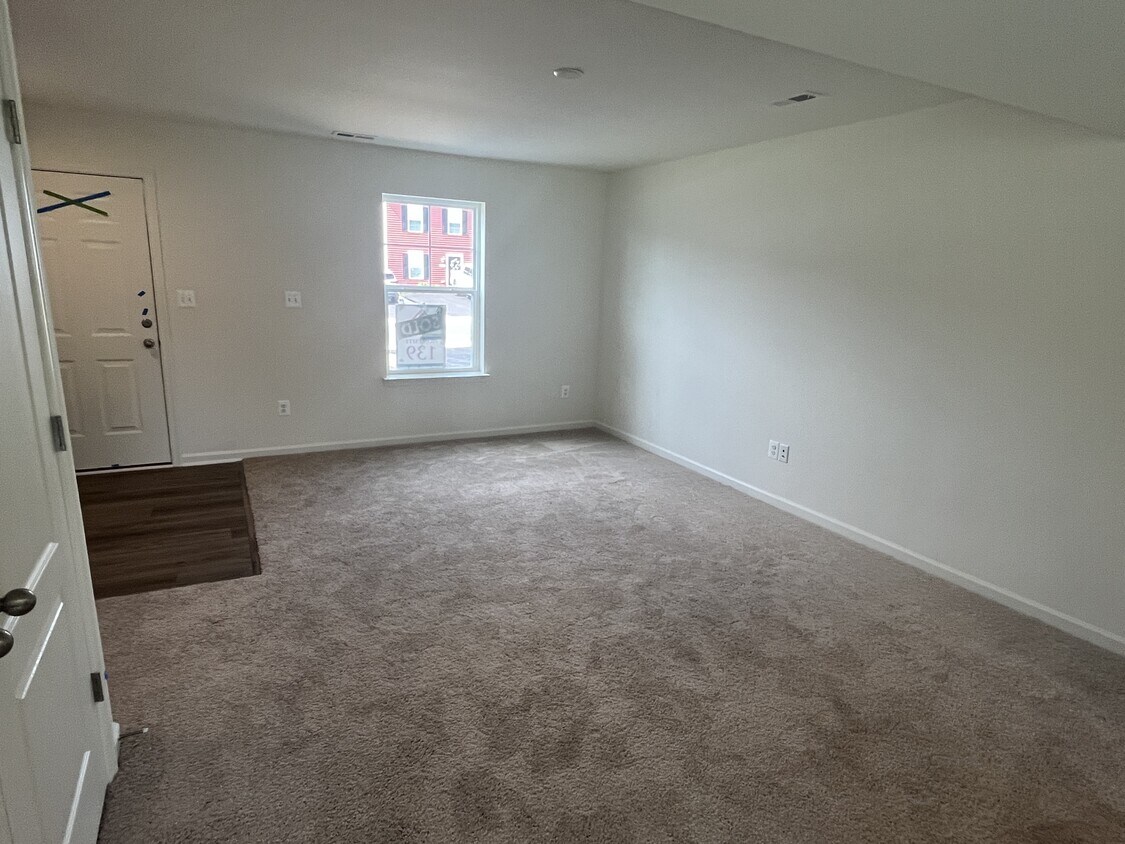 164 Scotch Pine Dr, Bunker Hill, WV 25413 - Townhome Rentals in Bunker ...