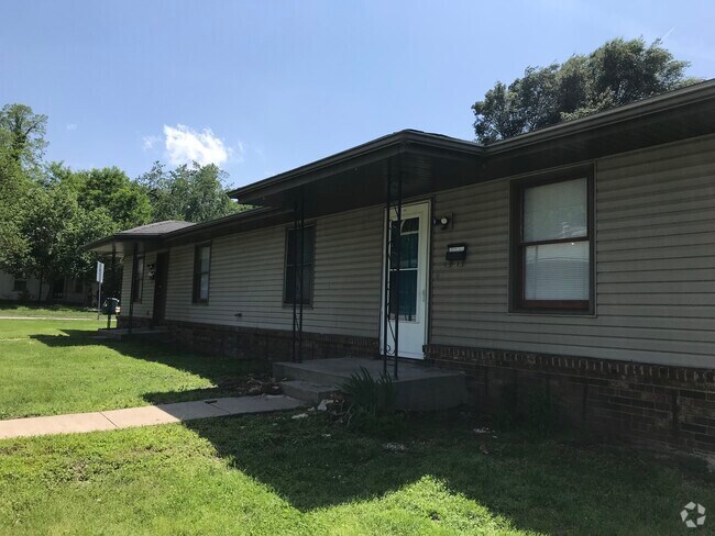 Townhomes for Rent in Springfield MO - 8 Townhouses | Apartments.com