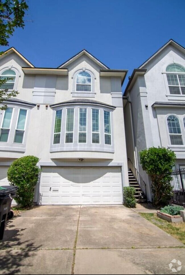 Townhomes for rent in Houston TX - 470 Townhouses | Apartments.com