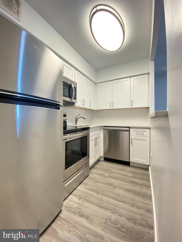 1420 Locust St Unit 12H, Philadelphia, PA 19102 - Room for Rent in ...
