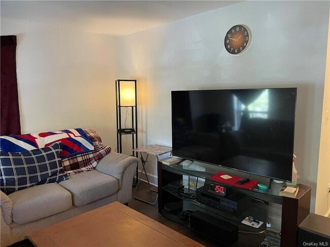 17 West St Unit 1, Warwick, NY 10990 | Apartments.com