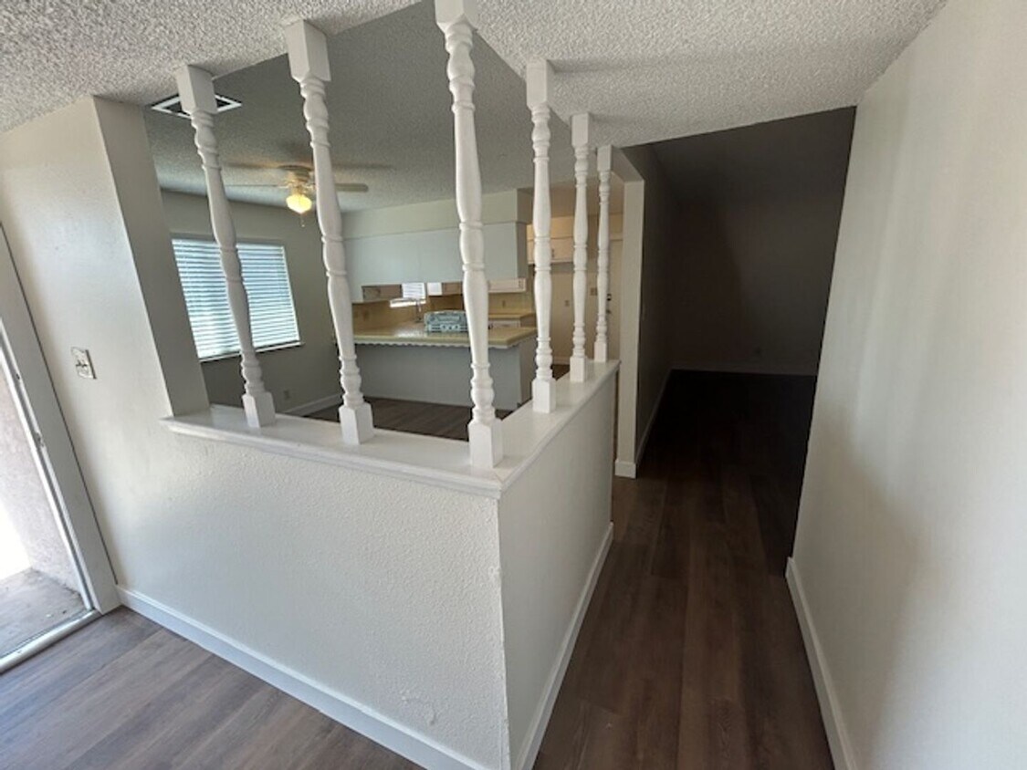 1986 E Ash Ave Tulare, CA 93274 - Alquileres en Tulare, CA | Apartamentos.com