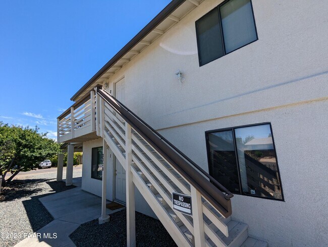 3328 N Hedgewood Dr Unit 2, Prescott Valley, AZ 86314 - Room for Rent ...