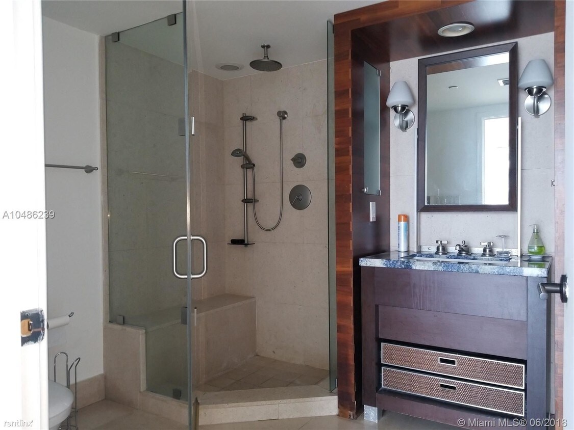 6801 Collins Ave Unit # LPH0512, Miami Beach, FL 33141 - Condo for Rent ...