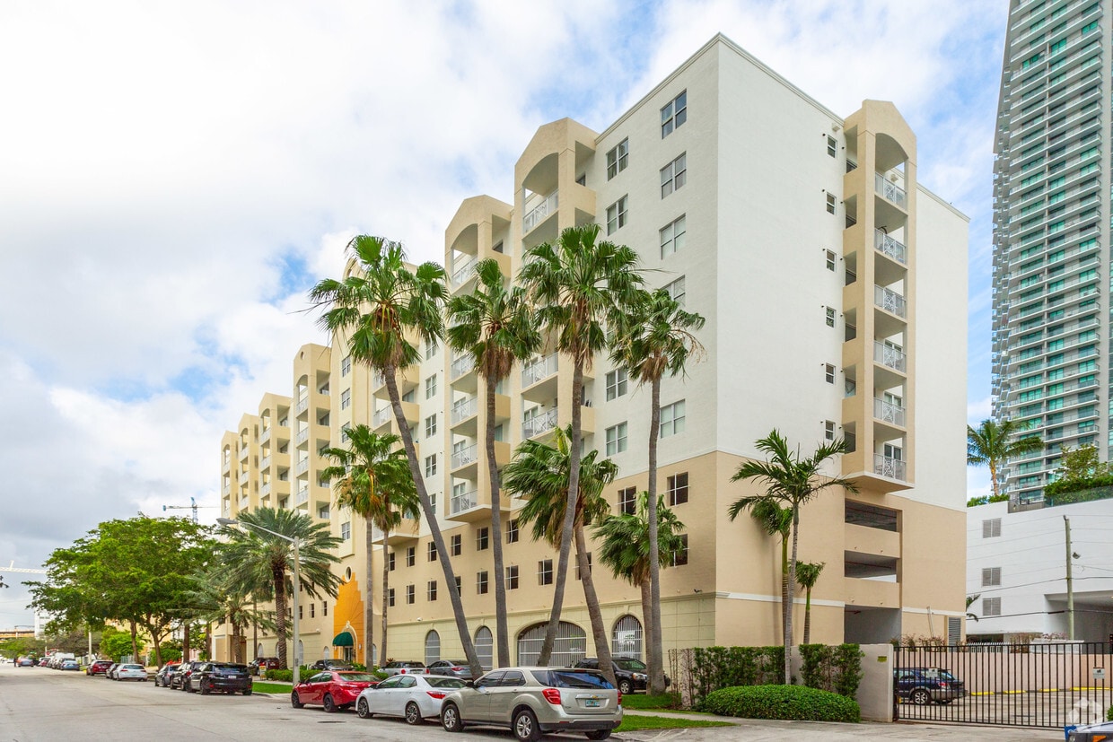 Porta di Oro Apartments - 479 Ne 30th St Miami, FL 33137 | Apartments.com