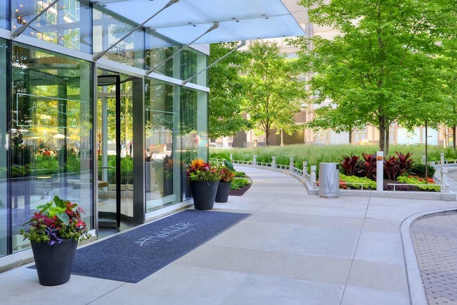 Atwater Apartments - Apartments in Chicago, IL | Apartments.com
