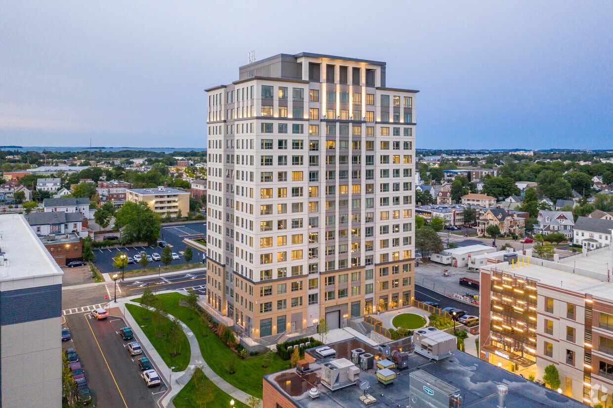 One Chestnut Place - 1 Chestnut Pl Quincy, MA 02169 | Apartments.com