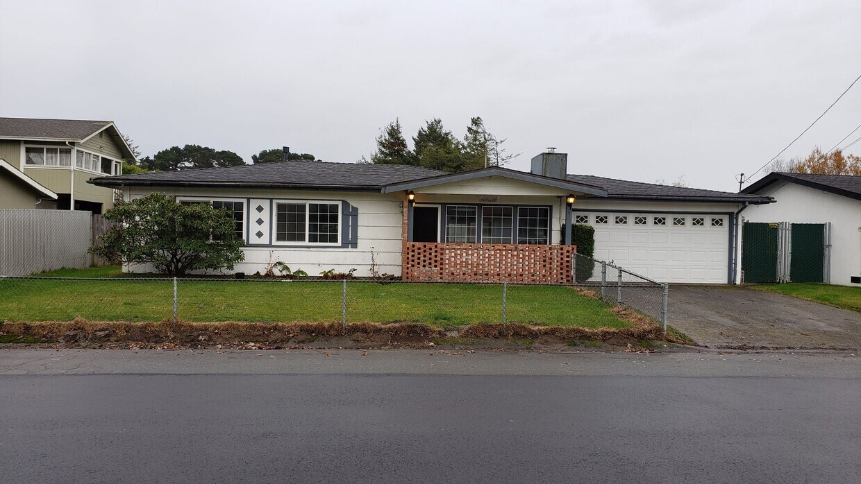 1731 Stewart Ave, Arcata, CA 95521 - House Rental in Arcata, CA ...