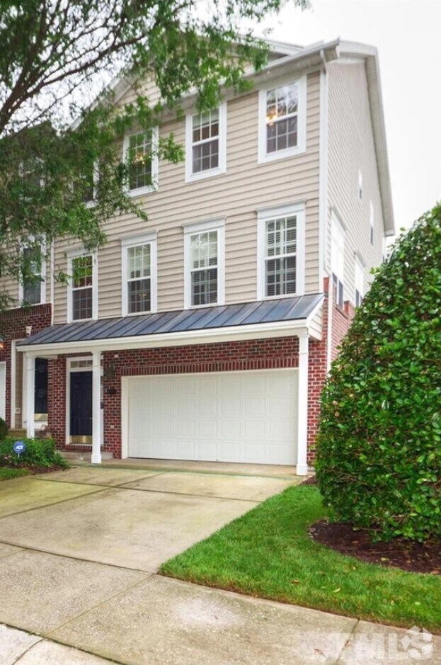 Alexandria Square Apartments for Rent with Extra Storage - Raleigh, NC ...