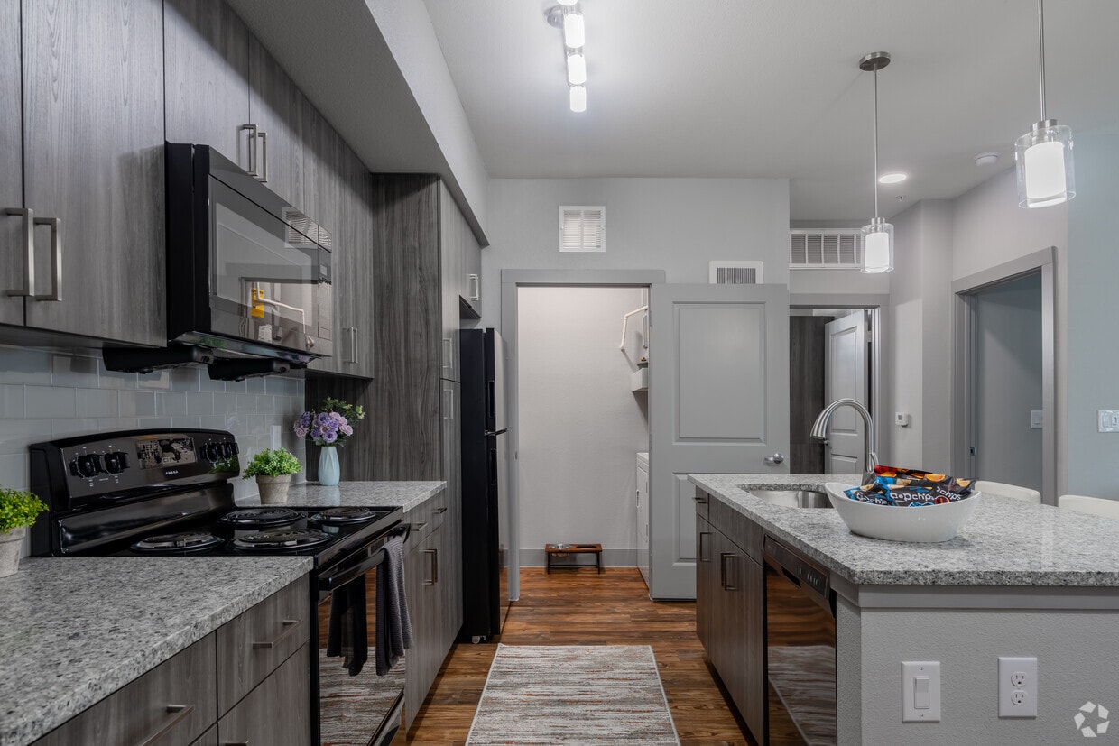 The Broadway - 8965 N Broadway St Houston, TX 77034 | Apartments.com