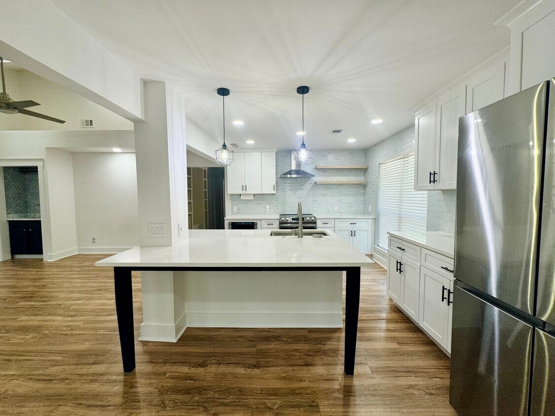 1904 Variations Dr NE Unit 1904, Atlanta, GA 30329 - Condo for Rent in ...