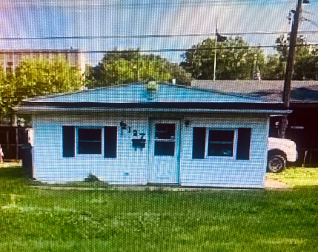 2127 E Lawrence Ave, Springfield, IL 62703 - House Rental in ...
