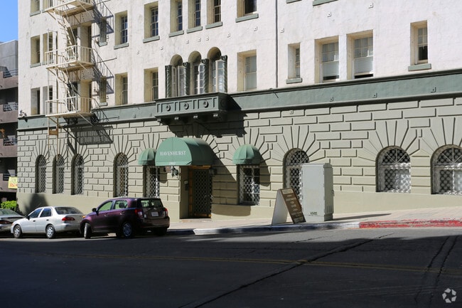The Havenhurst Apartments - Los Angeles, CA | Apartments.com