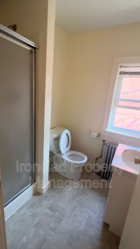 328 Main St Unit 328 Main St Floor 2 Front, Cromwell, CT 06416 - Condo ...