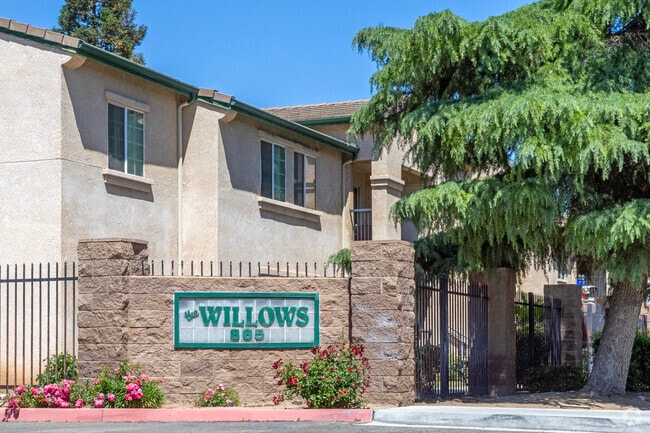 The Willows - Apartments in Clovis, CA | Apartments.com