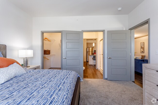 Meridian at View High Apartments - Lees Summit, MO | Apartments.com
