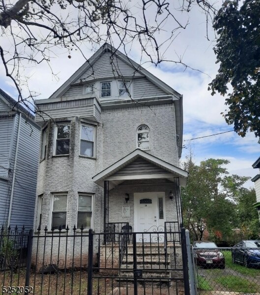 30 N 11th St Unit 2, Newark, NJ 07107 - Room for Rent in Newark, NJ ...