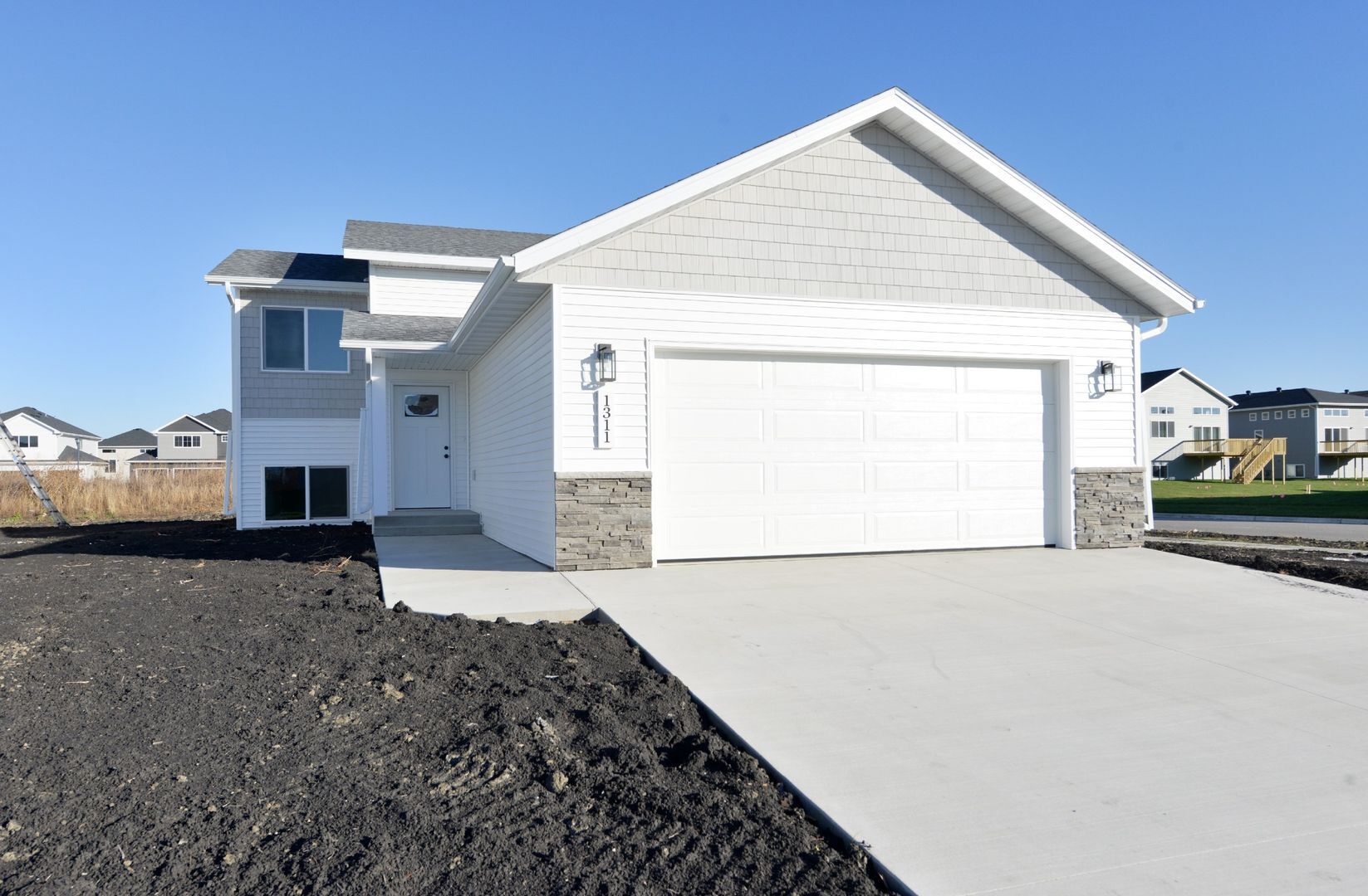 1311 Marlys Dr W, West Fargo, ND 58078 - House Rental in West Fargo, ND ...