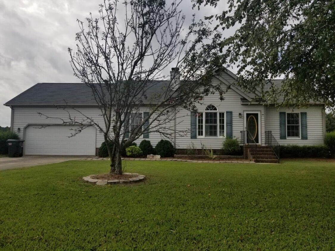 106 Labonte Dr, Pikeville, NC 27863 - House Rental in Pikeville, NC ...