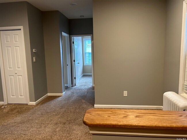 244 Main St, Farmingdale, NY 11735 - House Rental in Farmingdale, NY ...