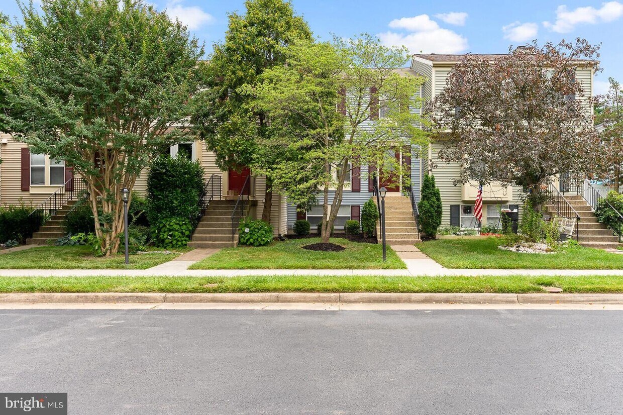 1727 Sundance Dr, Reston, VA 20194 - Townhome Rentals in Reston VA ...